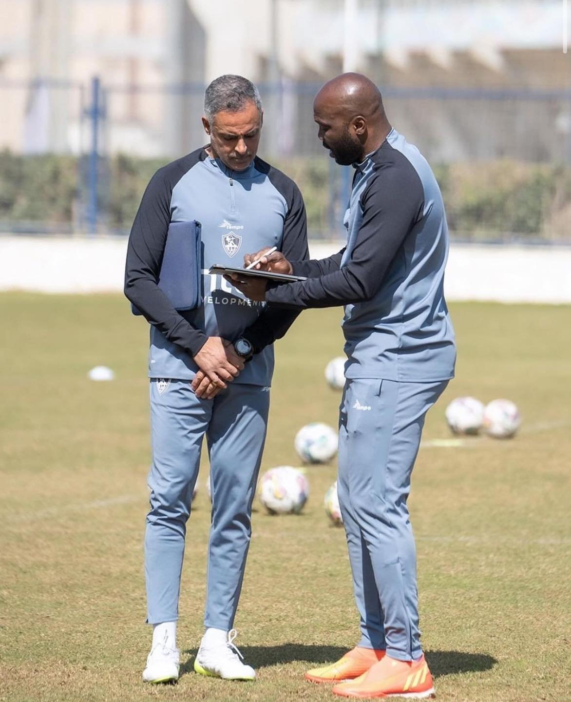 André Bikey Joins Al Fateh as New Head Coach - Hippo Infos